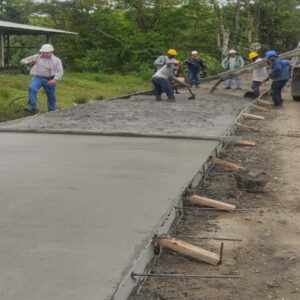 "NOVEDAD" lanzamiento formaleta metálica a medida para vías